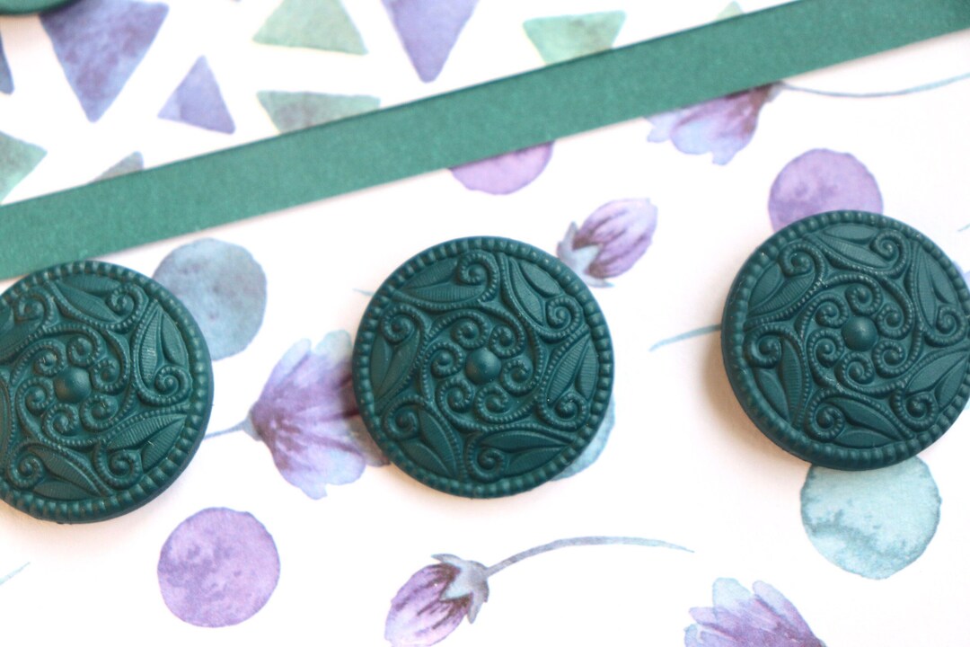 Deep Teal Green Buttons Vintage Plastic Shank Sets With Flower Detail ...