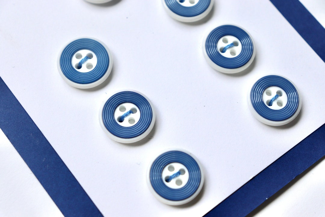Classic Blue and White Buttons Vintage 4-hole Set of 7 for Fashion ...