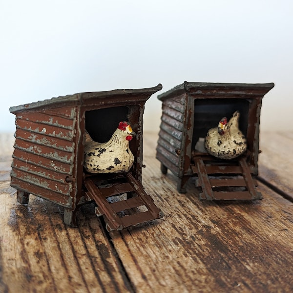 Hen House Toy - Etsy