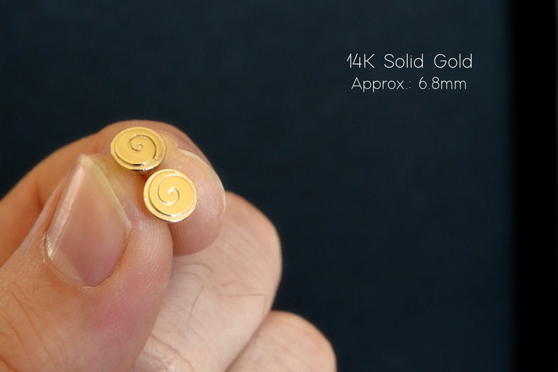 Dainty 14K Gold Maori Koru Spiral Symbol Earrings Maori Koru - Etsy