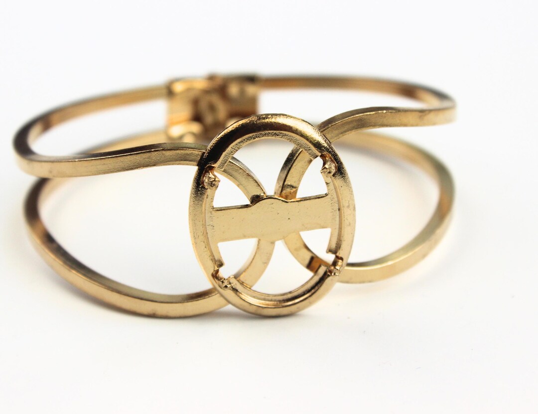 Gold Hinged Bangle Bracelet Blank: DIY Cabochon Setting (25x18mm) - Etsy