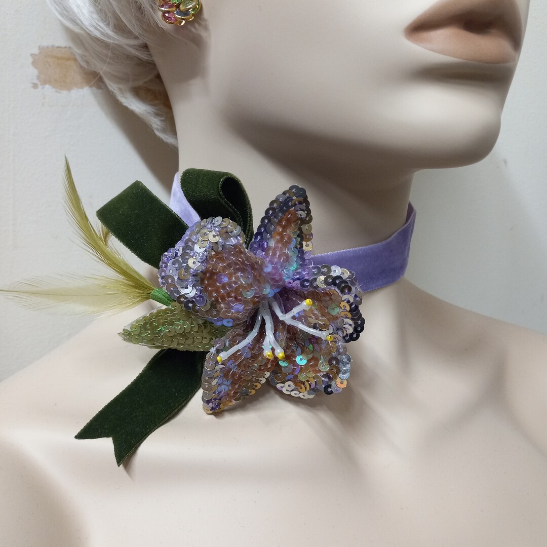 Neck Corsage Flower Choker Necklace Sequin Feathers and Velvet - Etsy