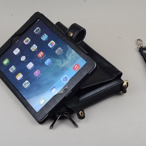 Full Grain Leather iPad Purse With Handle: Black Business Portfolio - Etsy