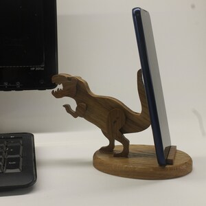This 3D Animal Cell Phone Holder/stand Will Give You a - Etsy UK