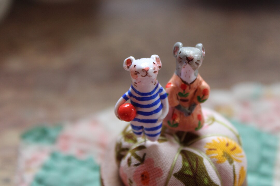 Little Mice Sewing Pins - Etsy