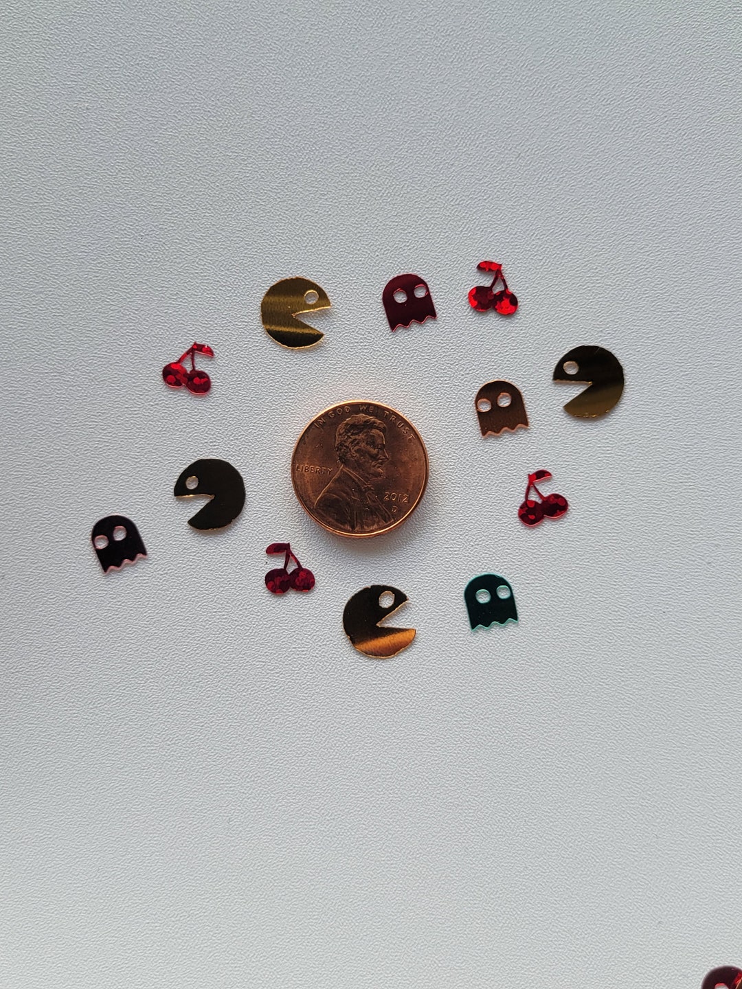 Puck-man-shaped Glitter, Games, Ghosts, Cherries, Puck, Fruit, Pellets ...