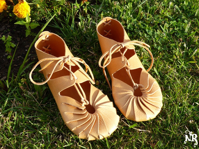 Celtic Leather Shoes Vegetable Tanning on Order Barefoot Sensation ...