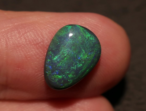 Lightning Ridge Black Opal With Green Swirls of Color 2.6 | Etsy