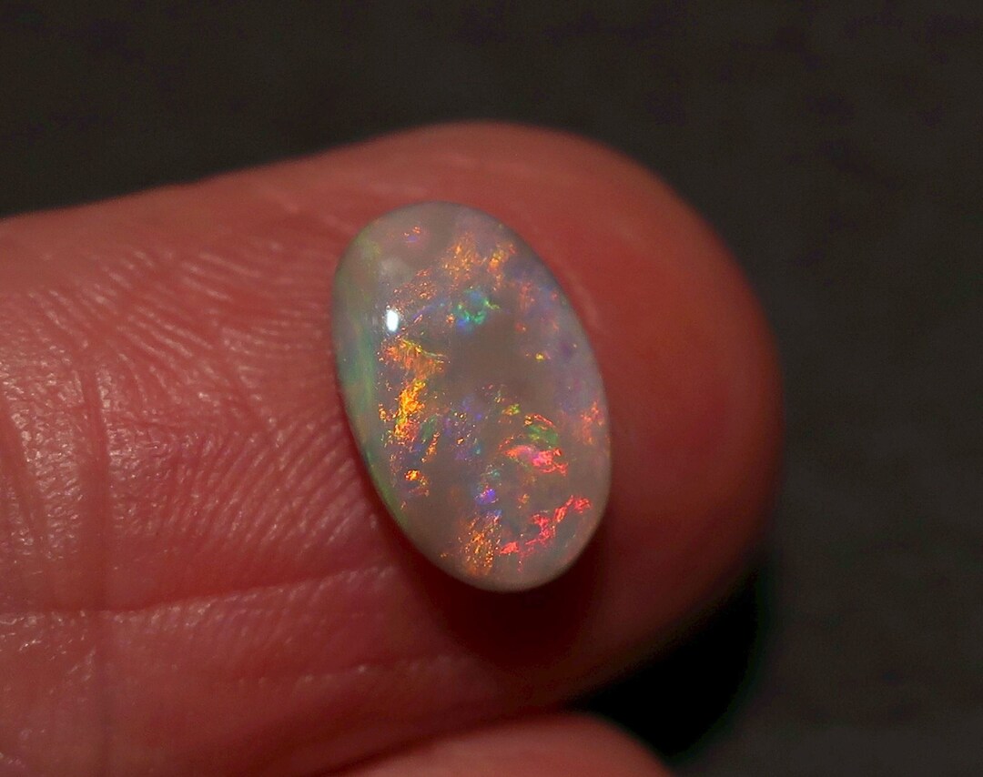Lightning Ridge Opal With Bright Rainbow Colors. Geniune Solid ...