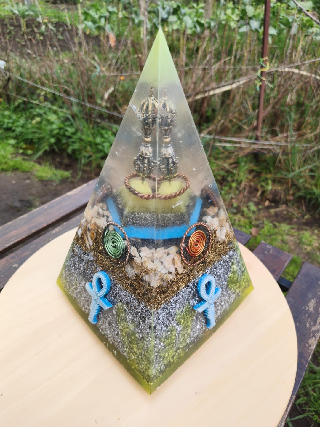 Extra Large Orgone Nubian Pyramid - Ankh, Vajra, 6 Tensor Ring - Range ...