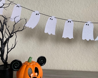 Set of 12 Playful Happy Ghost Garland - Whimsical Halloween Decor - Raw ...
