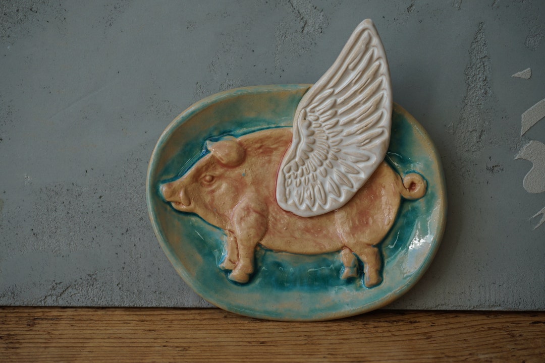 Flying Piglet Angel Dish / Ceramic Ornament Pigs Can Fly / Pig With ...