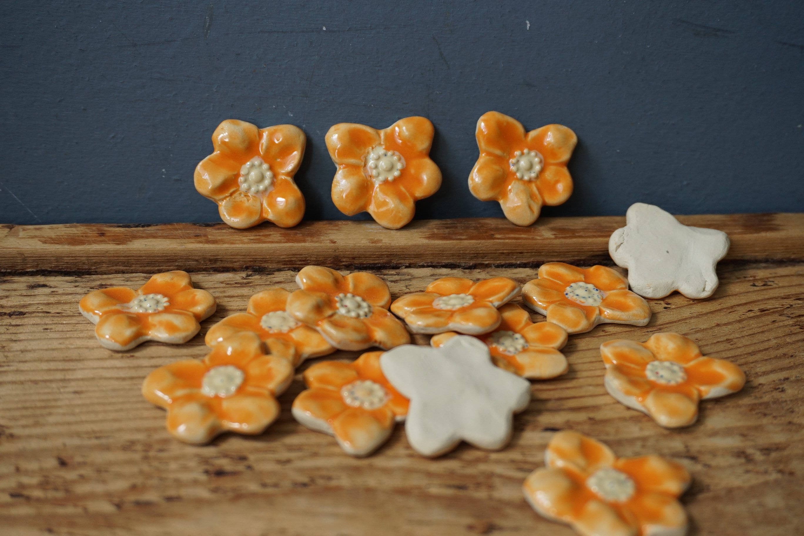 5 Ceramic FLOWER TILES / Mosaic Tile set / Ornament / Wall art | Etsy