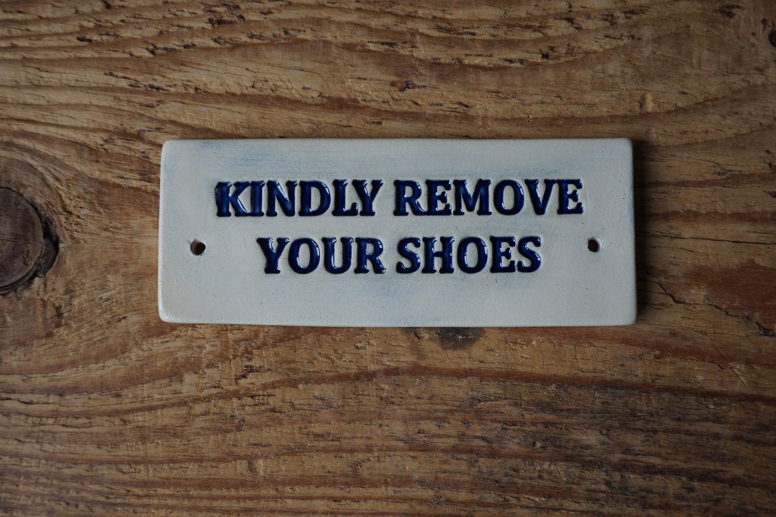 KINDLY Remove Your Shoes Sign / Ceramic Sign / Door or Wall | Etsy