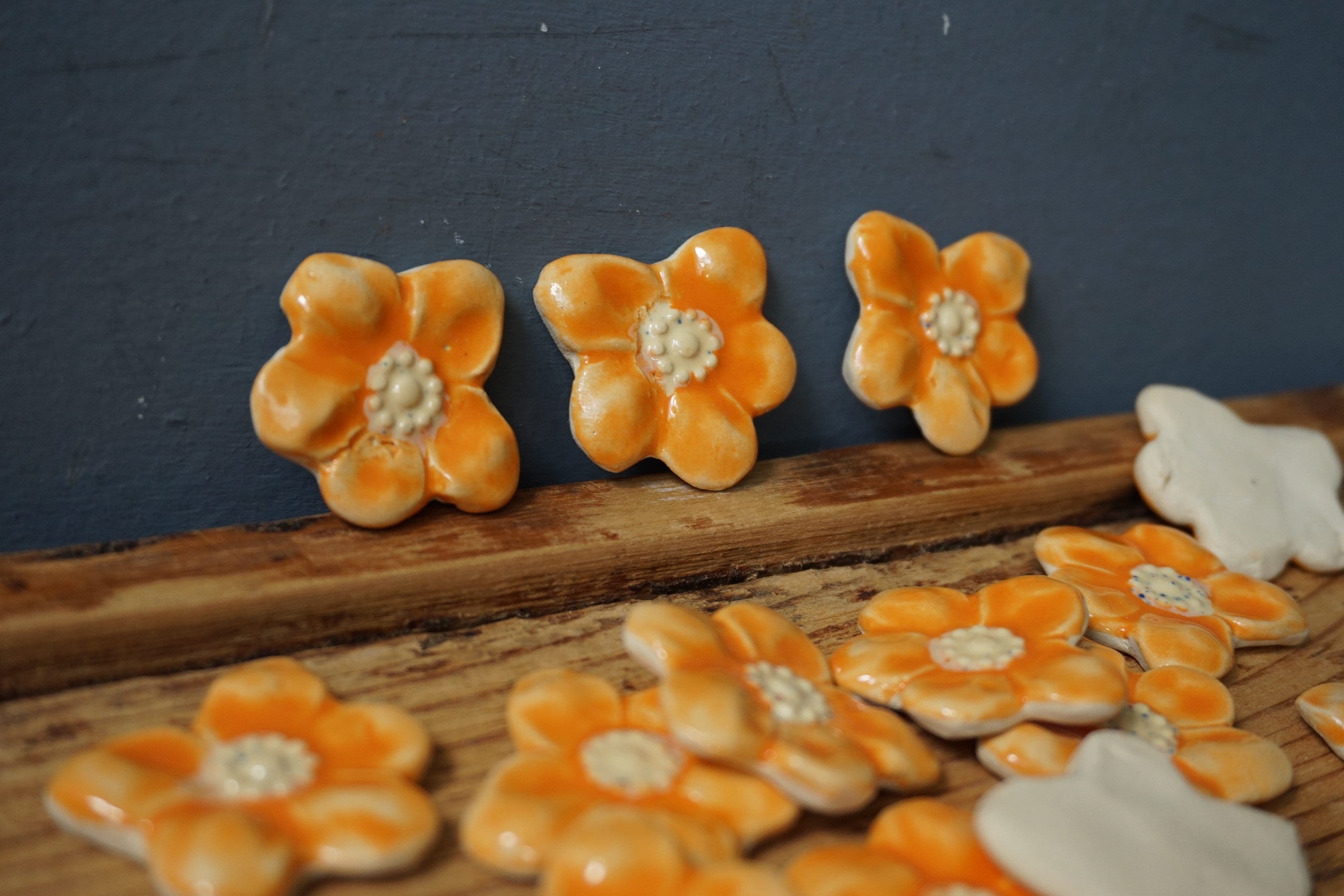 5 Ceramic FLOWER TILES / Mosaic Tile set / Ornament / Wall art | Etsy