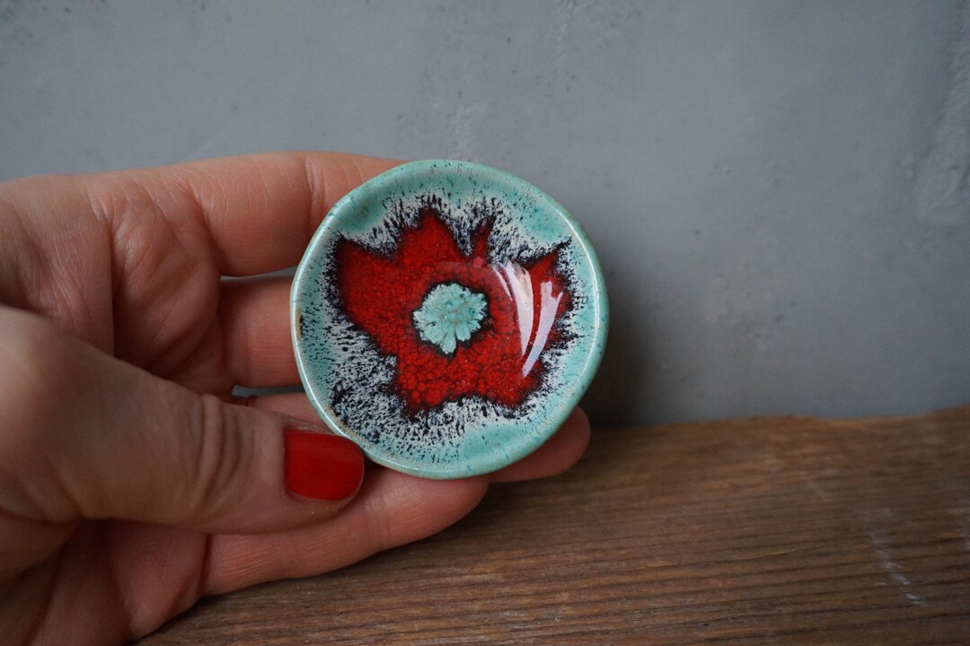 Red Ring Dish / Ceramic Jewelry Dish / Spoon Rest / Tealight Holder - Etsy