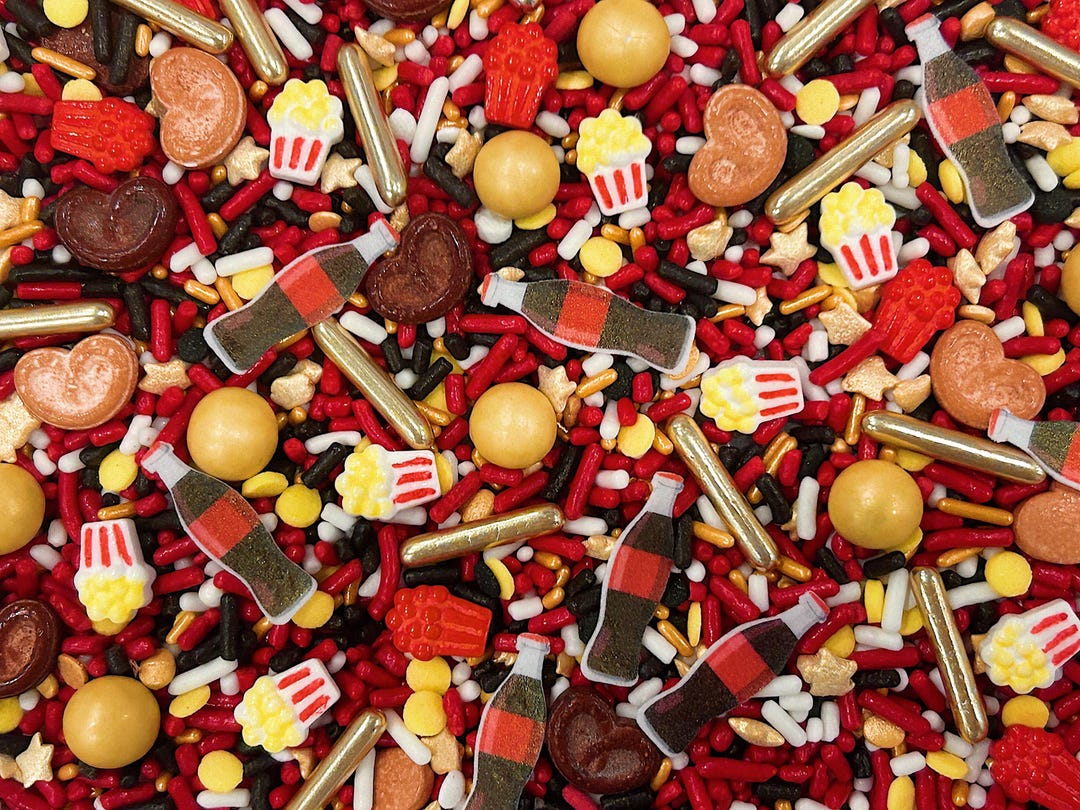 At the Movies Candy Sprinkle Mix: Comes W/ Edible Wafer Images for ...