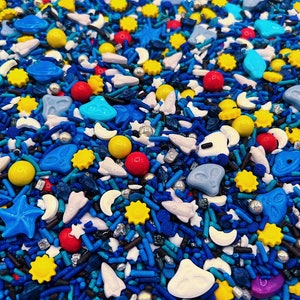 Spaced Out - Edible Candy Shapes Sprinkle Mix for Cakes, Cupcakes ...
