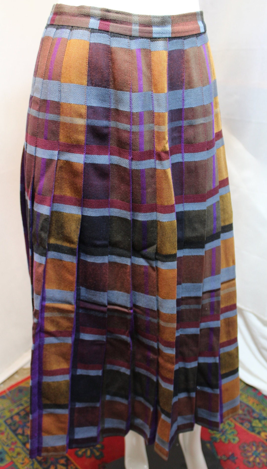 Vintage Rene Pontier France 100% Wool Pleated Midi Skirt/tartan/plaid ...