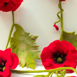 Garland Large Flowers Poppy Felt Garland Deco for Windows Okras Garden ...