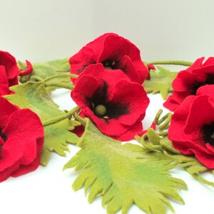 Garland Large Flowers Poppy Felt Garland Deco for Windows Okras Garden ...