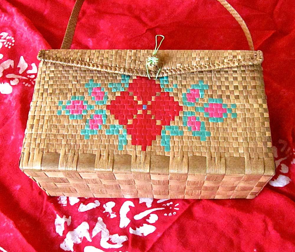 Hand Woven Lauhala Purse: Micronesian Island Collectible - Etsy