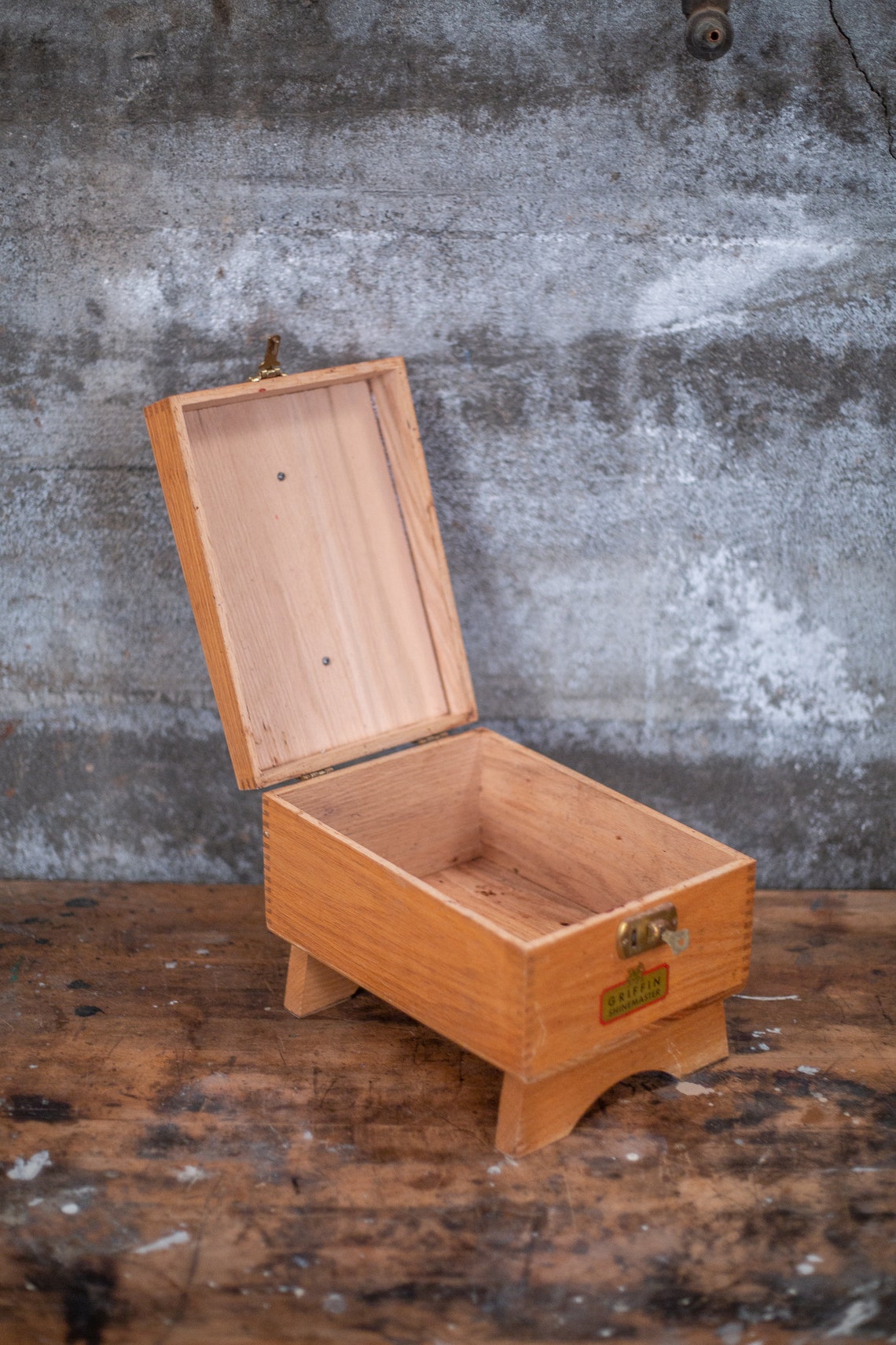 Vintage Shoe Shine Box Shoe Shine Stand Vintage Shoe - Etsy