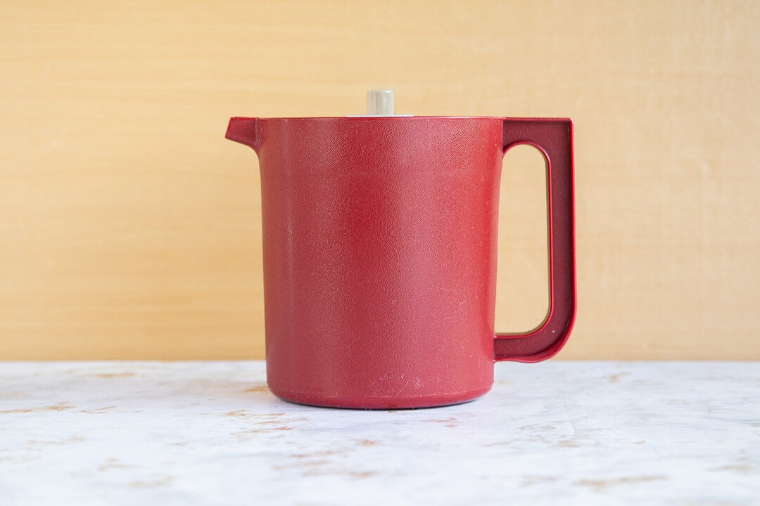Vintage 1980s Tupperware Cranberry Red Pitcher: 1.5 Quart Juice Storage ...