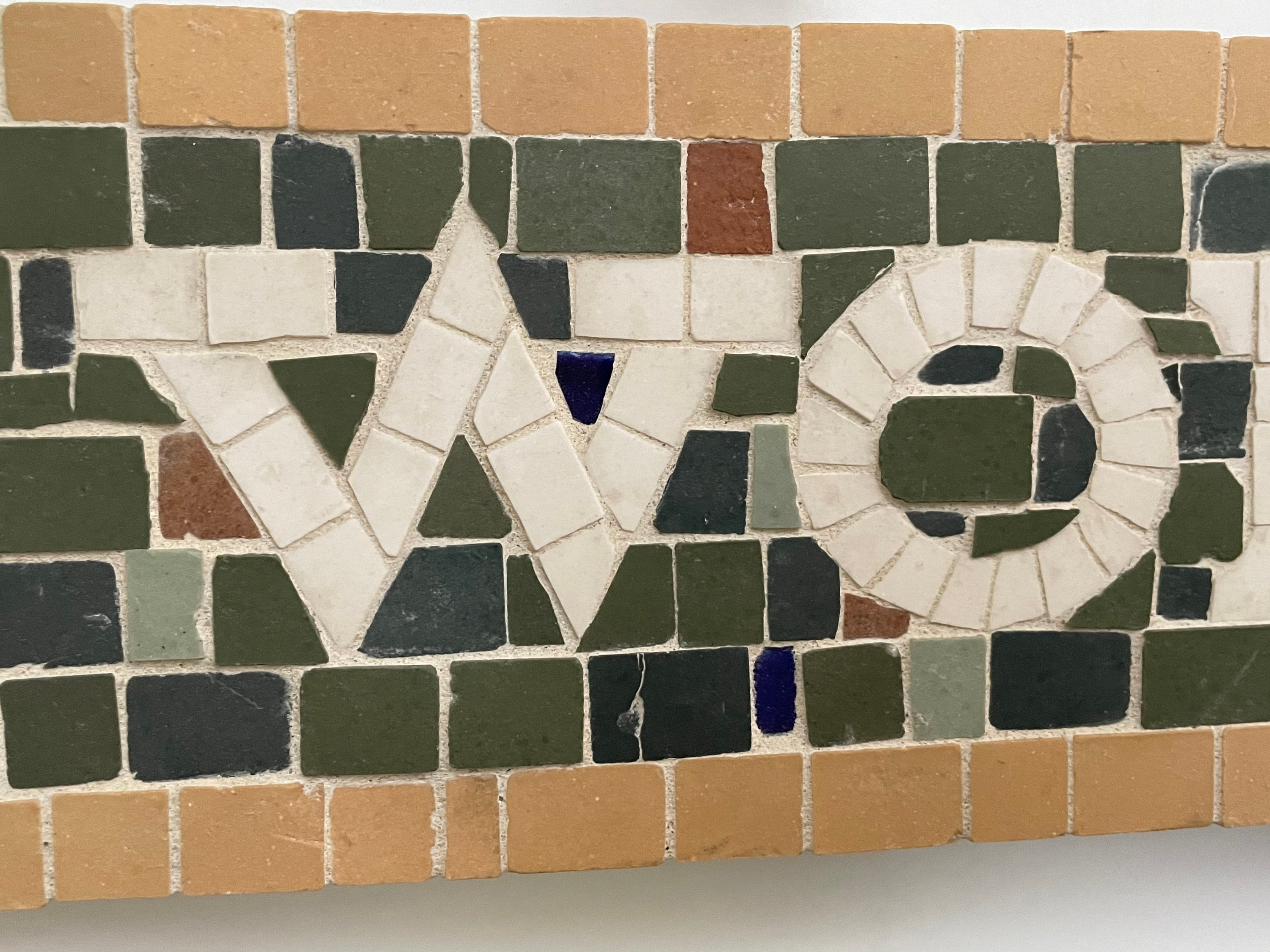 NYC SUBWAY Mosaic Sign " Women" - Authentic Porcelain Tile Subway Work ...