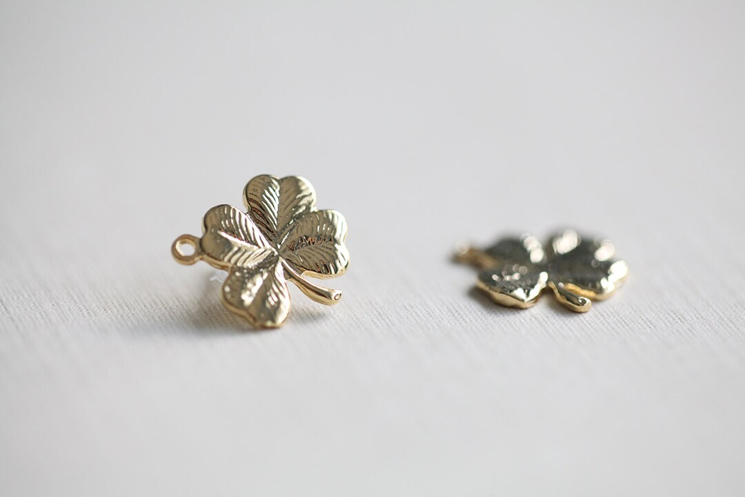 Gold Lucky Clover Charm 02 - Vermeil Gold Plated Over Sterling Silver ...