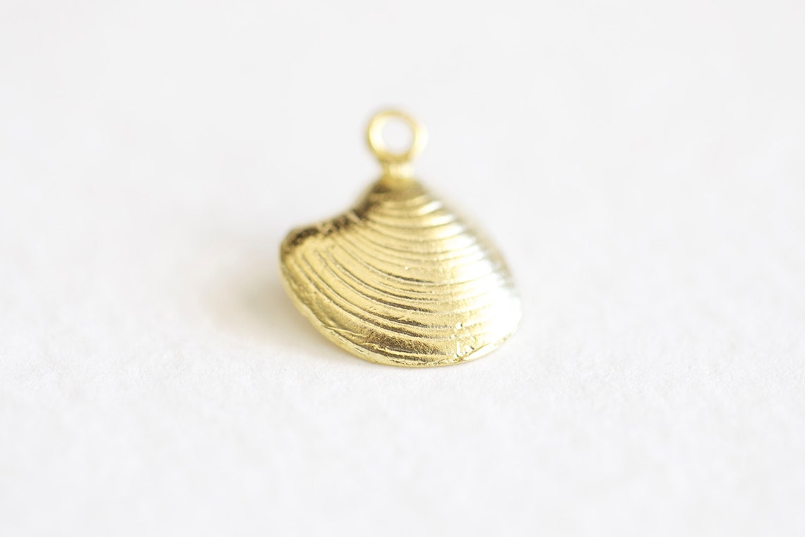 Vermeil Gold Clam Shell Charm 06 18k Gold Over 925 Sterling - Etsy