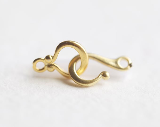 2 Pairs Vermeil Gold Decorative Hook Clasp Set 18k Gold Over - Etsy