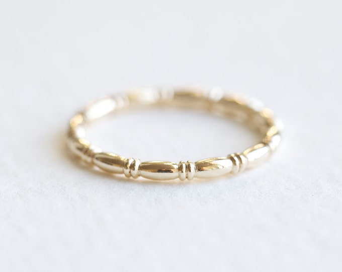 14k Solid Gold 1mm Thin Wedding Band / Minimalist Wedding Ring for ...