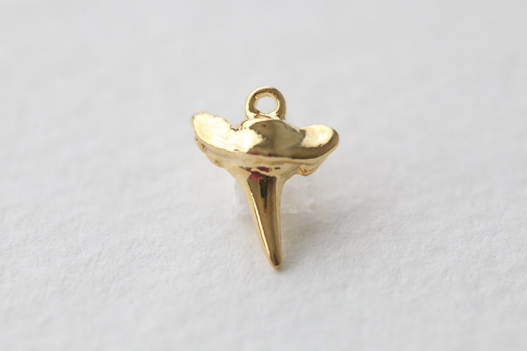 Shiny Gold Small Shark Tooth Pendant 04 - Small Vermeil Gold Shark ...