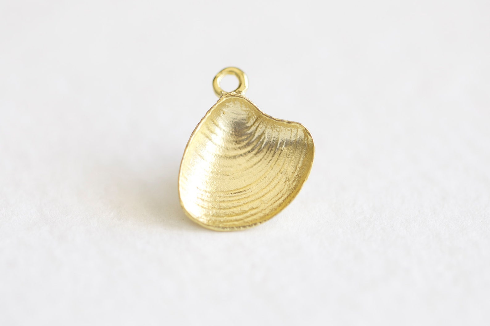 Vermeil Gold Clam Shell Charm 06 18k Gold Over 925 Sterling - Etsy