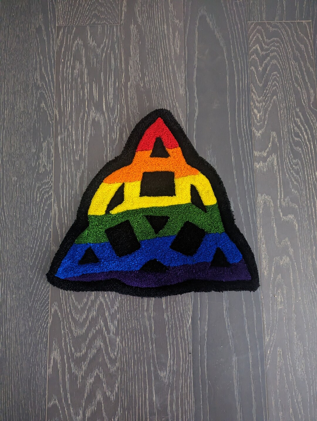 Small Colorful Rainbow Triquetra Tuft Rug - Etsy