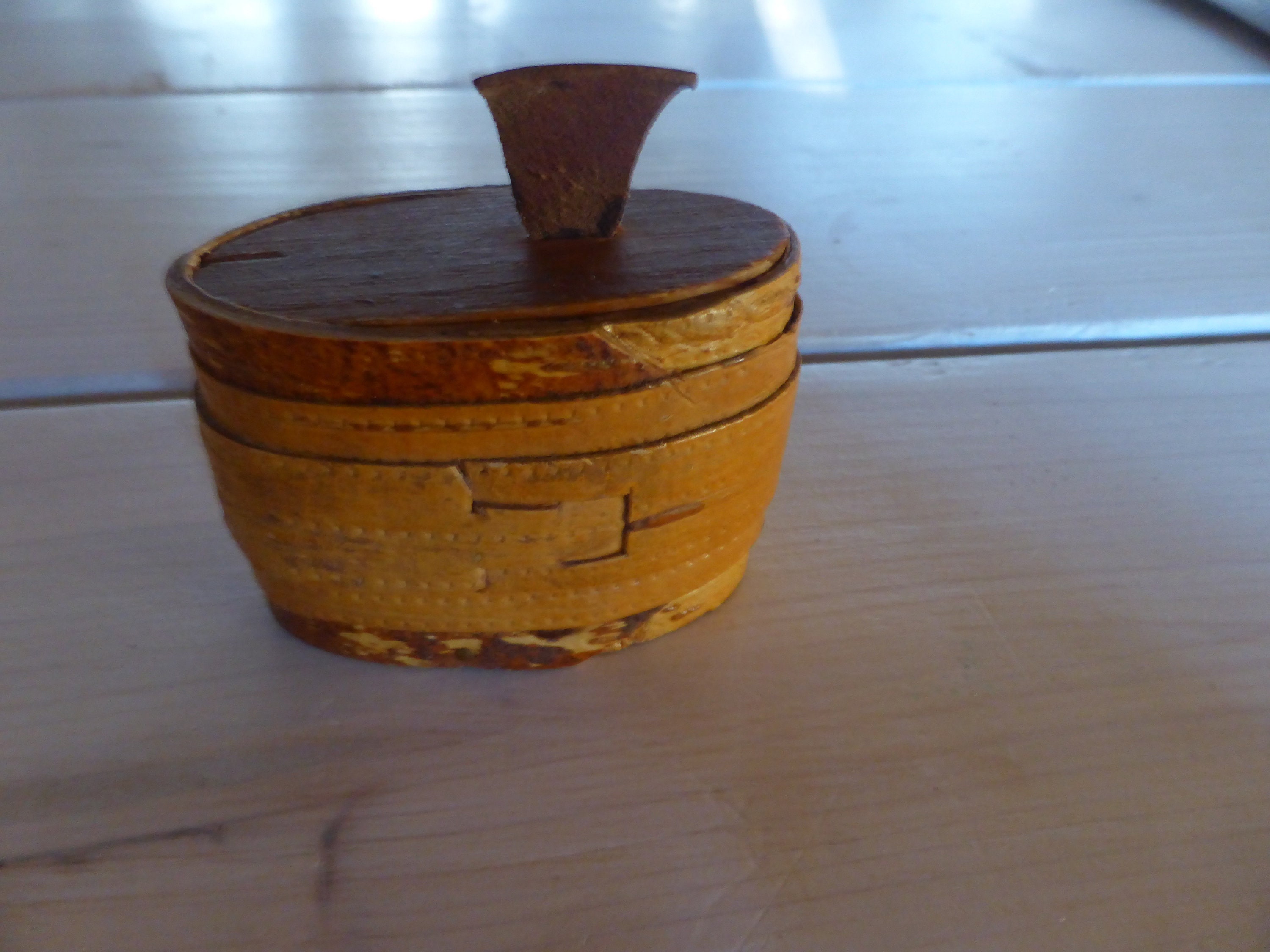 Wood Home & Living Home Improvement Birch bark snuff box vintage hand ...