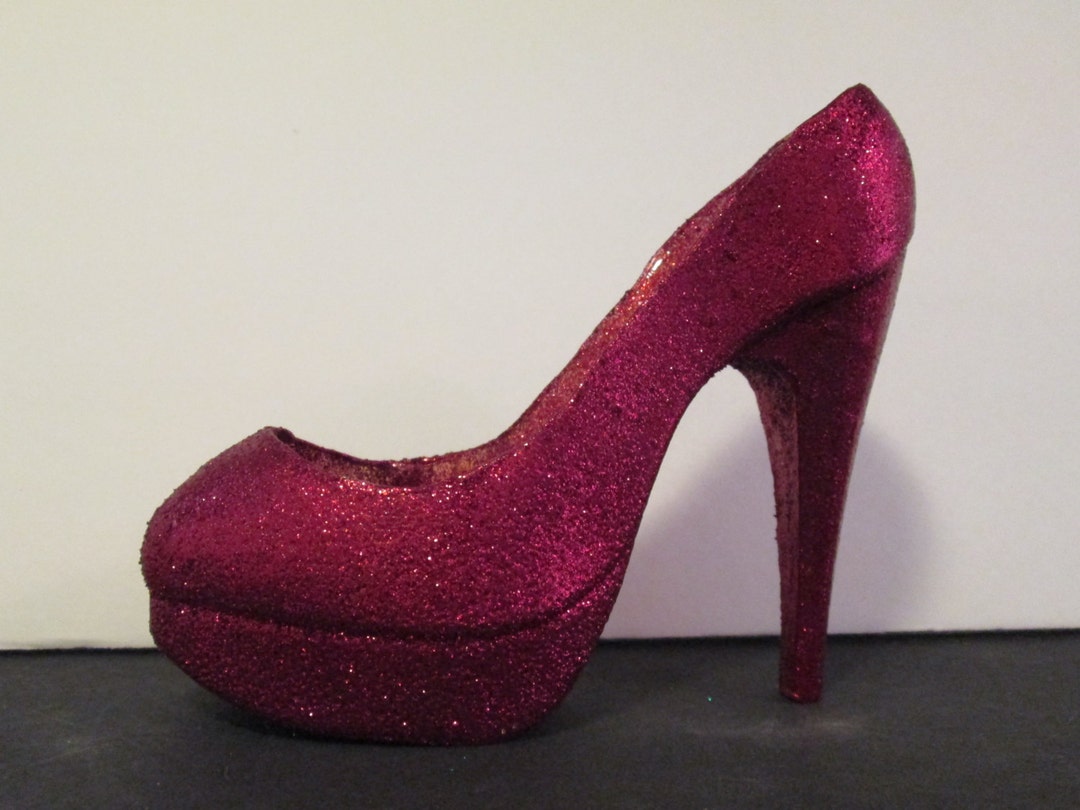 Edible Sugar Shoe Cake Topper: Ruby Red Stiletto Glass Slipper - Etsy