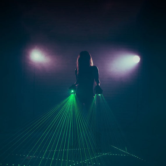 Rave Luzes Laser Daemon (@voxdaemon) Experience The Magic Of Laser