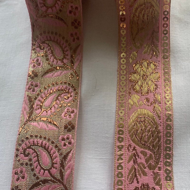 Sari Borders - Etsy