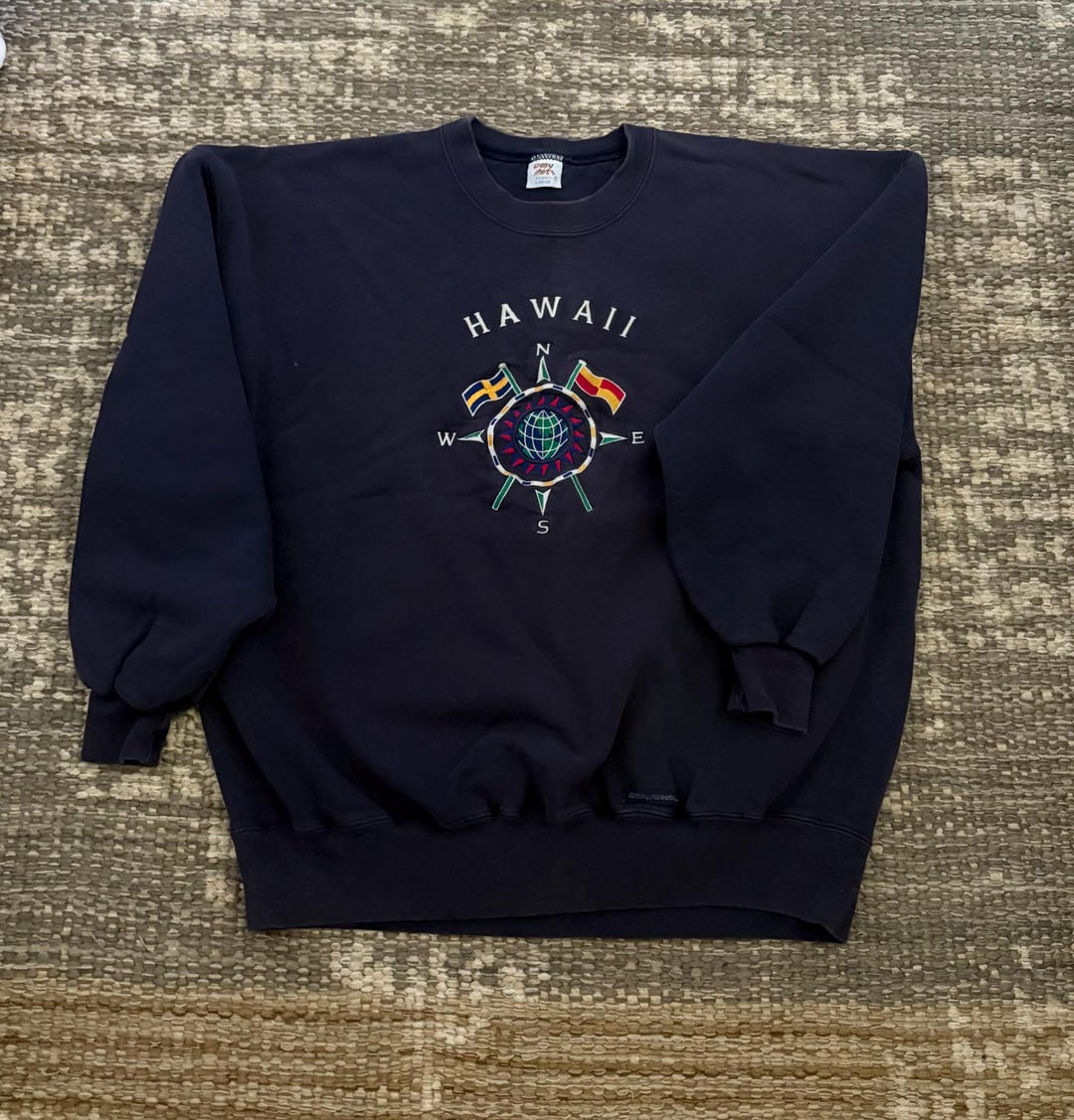 Vintage 1990s Hawaii Compass Graphic Sweatshirt - Etsy