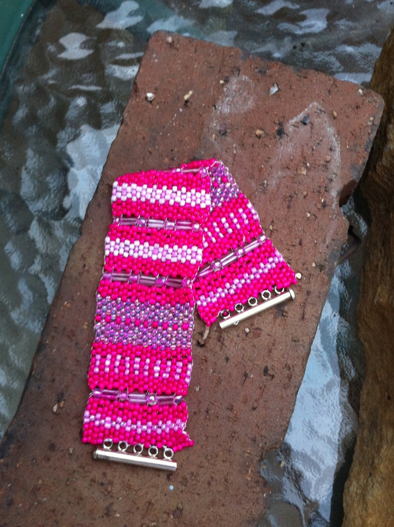 Shades of Pink Peyote Cuff Bracelet - Etsy
