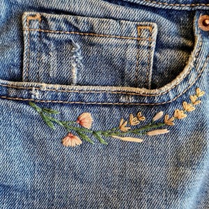 Thrifted, Hand Embroidered Jeans 8 Petite - Etsy