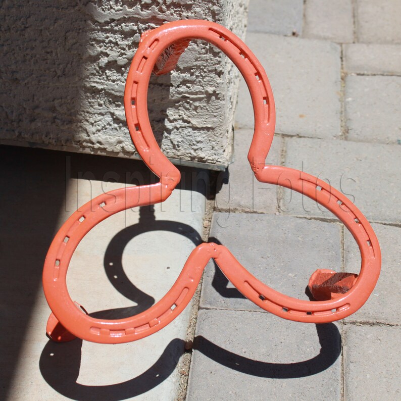 Horseshoe Plant Stand - Etsy