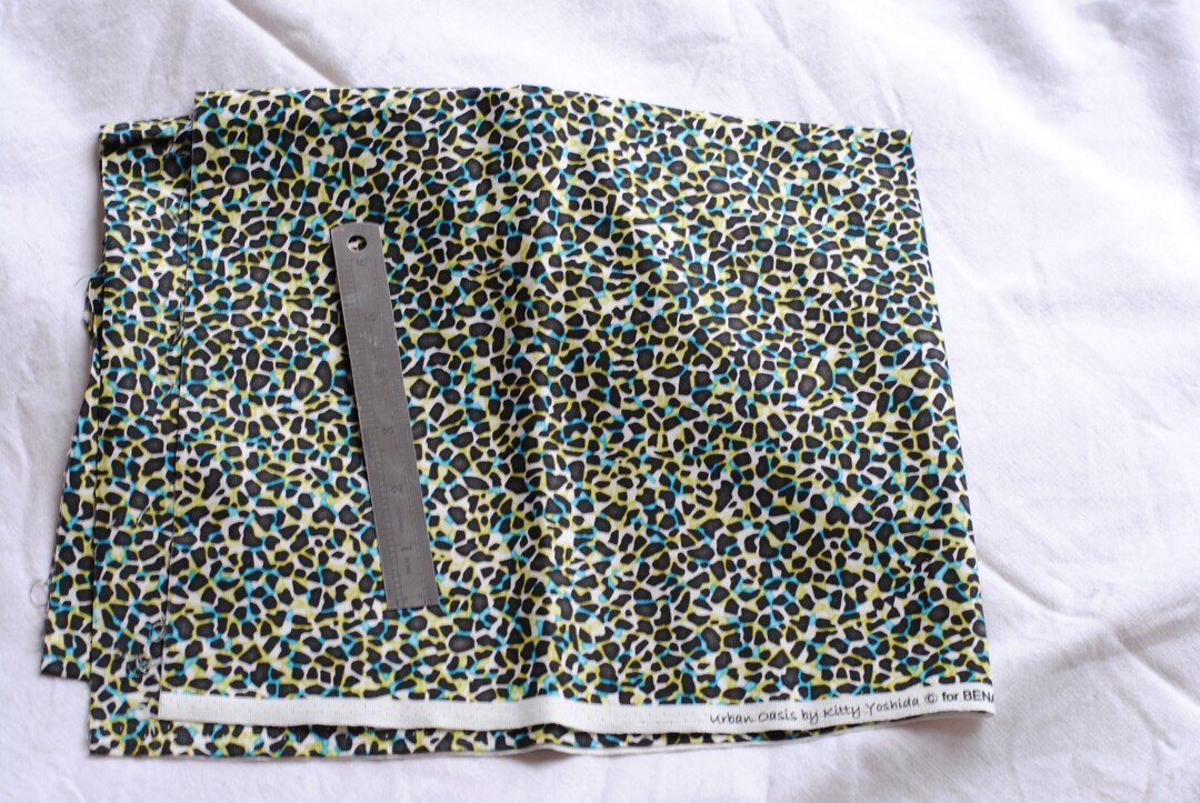 DESTASH Urban Oasis Leopard Animal Print Green Geometric Quilting ...