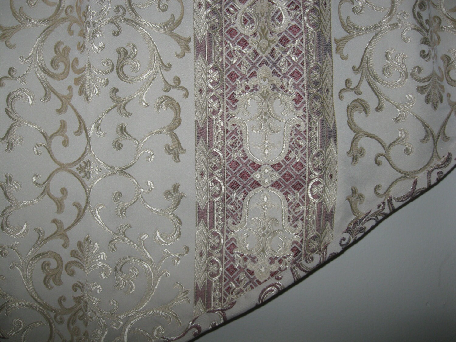 Ascot Damask/jacquard Valance 40" W 21" L - Etsy