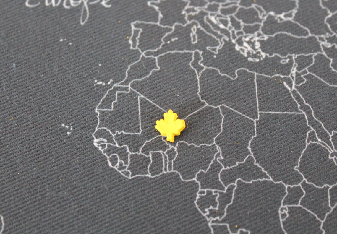 Maple Leaf Map Pin Map Push Pins - Etsy