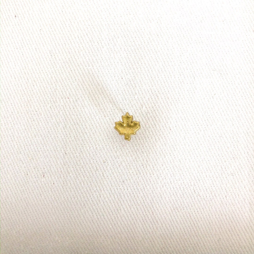 Maple Leaf Map Pin, Map Push Pins - Etsy