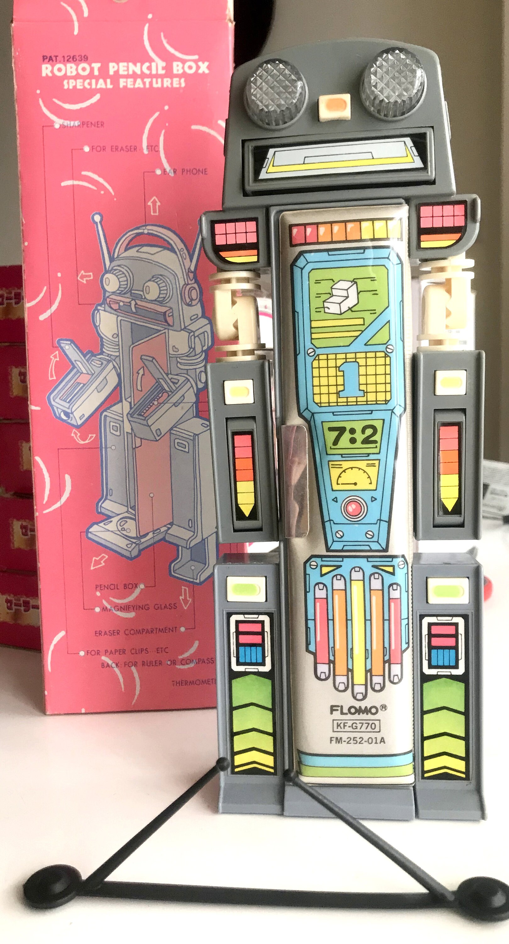EXTREMELY RARE FLOMO- ROBOT PENCIL BOX -NEW MINT FROM 80s