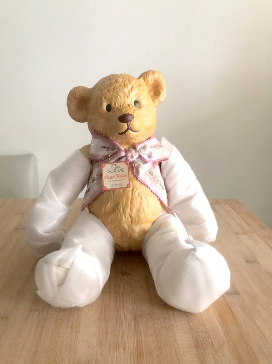 SALE Vintage SEKIGUCHI Ceramic Big Bear With Bowknot Clockwork Music ...
